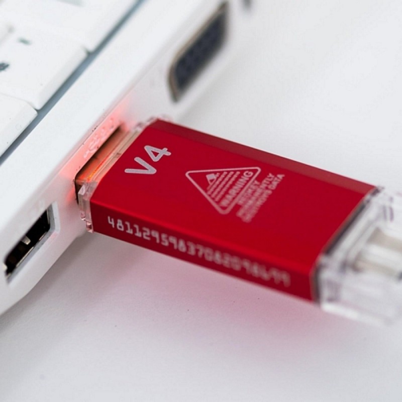 A Redkey USB V4 Ultimate segít bármilyen PC-t, okostelefont vagy ...
